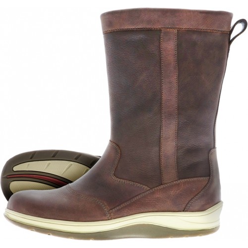 Apache Moose Stornoway Boot | Liverpool Power Boats